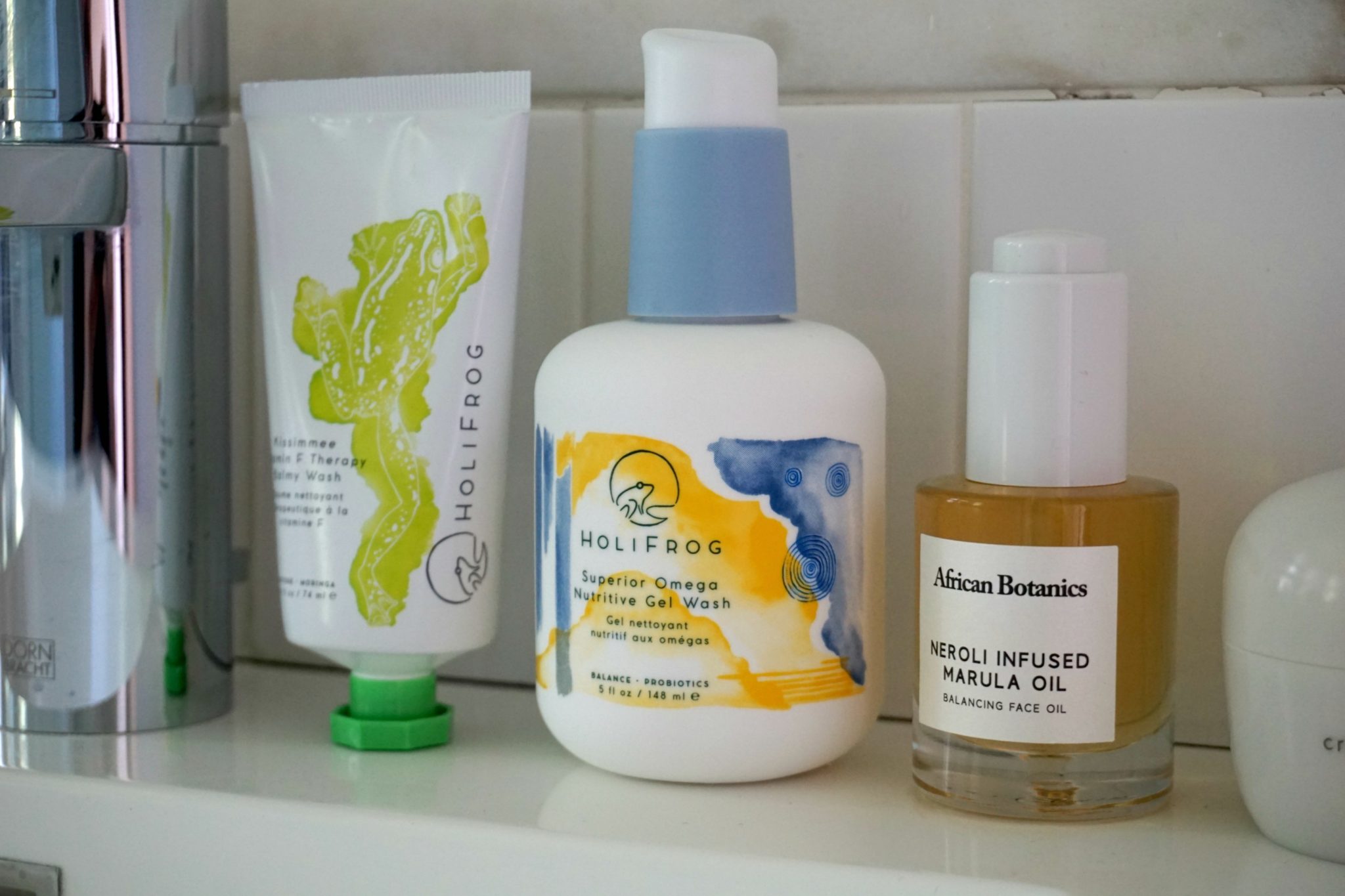 Holifrog Launches 4 Face Washes So Of Course I Tried Every Single One ...