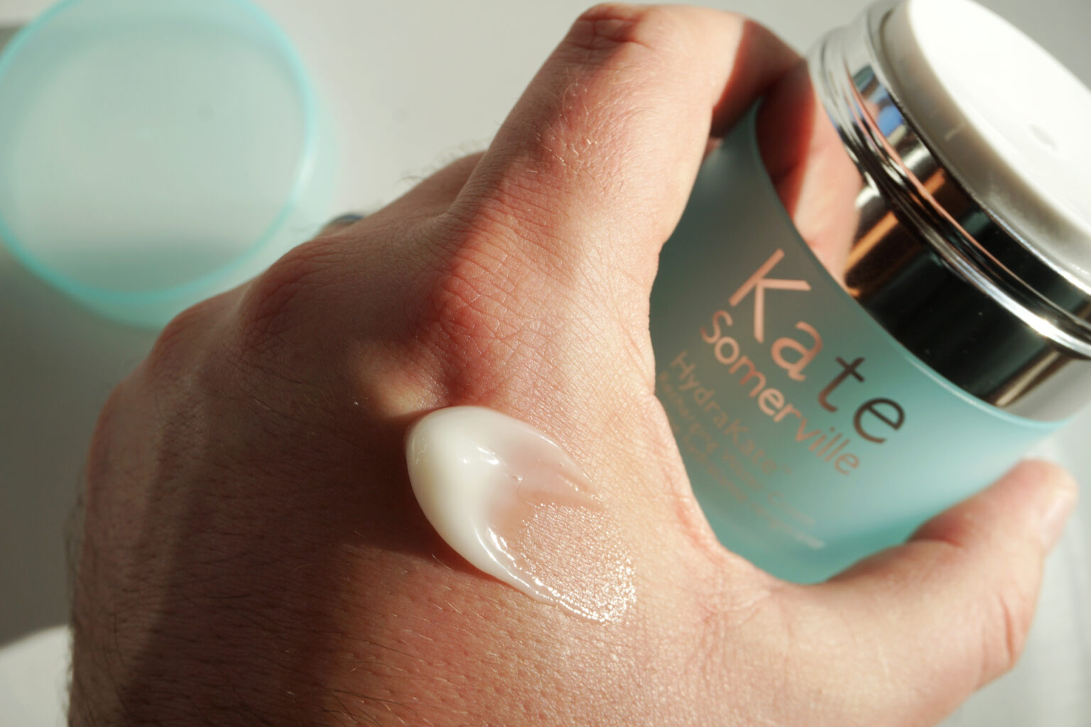 Dr. Hauschka Regenerating Hand Cream - OMGBART
